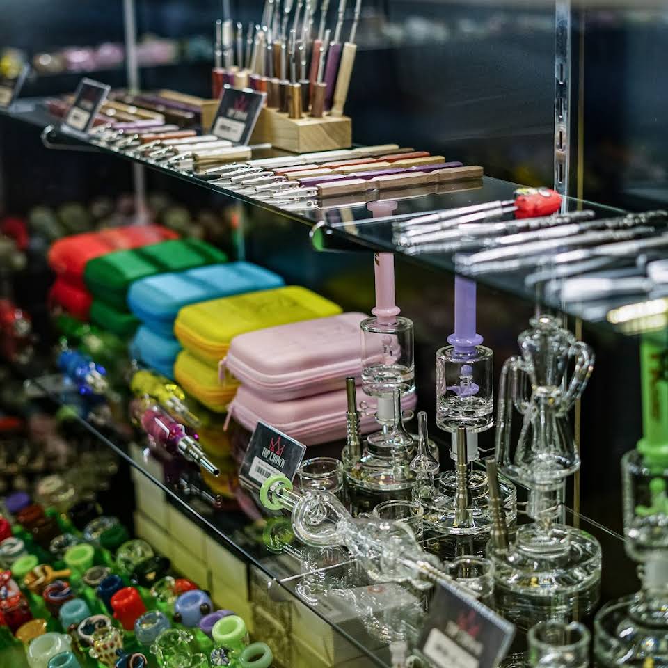 Top Crown Smoke & Vape – Top Crown S&V